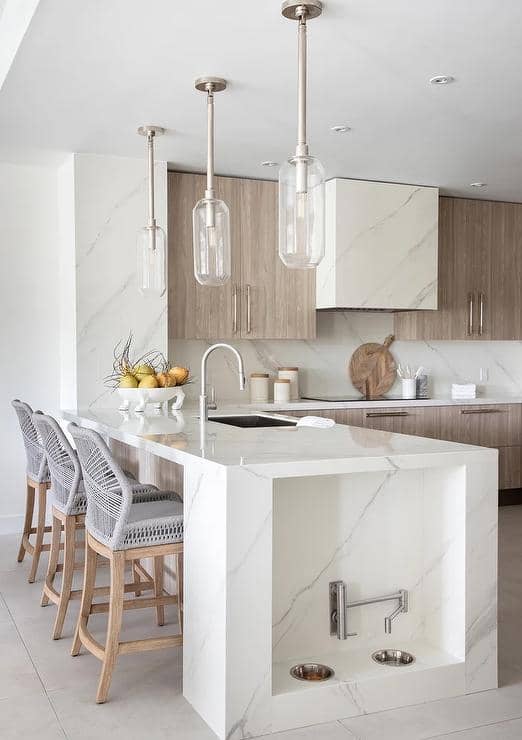 How to Create a Pet-Friendly Kitchen with Customized Cabinetry